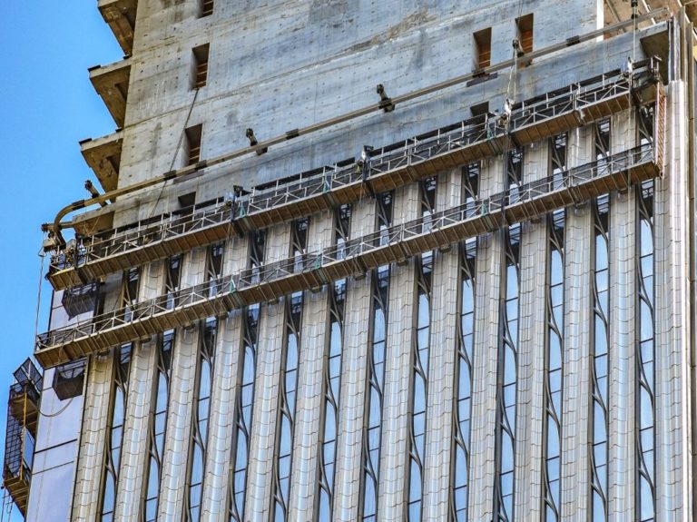 Commercial Buildings - Spider Staging